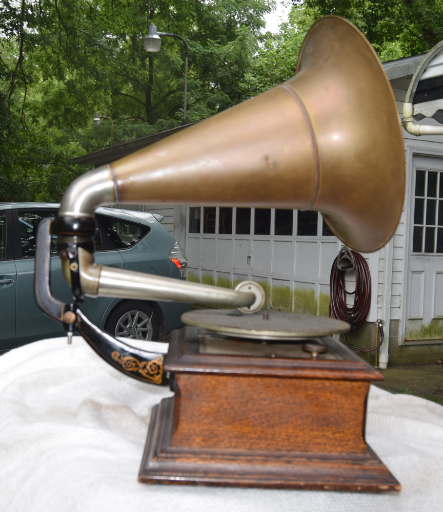 Concert Zonophone for sale